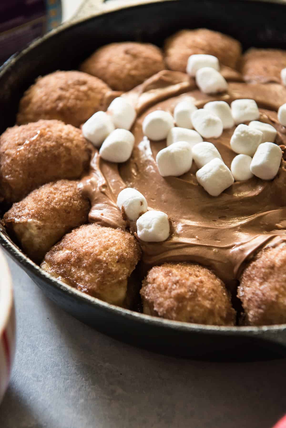 Hot Cocoa Dip Biscuit Ring • The Crumby Kitchen